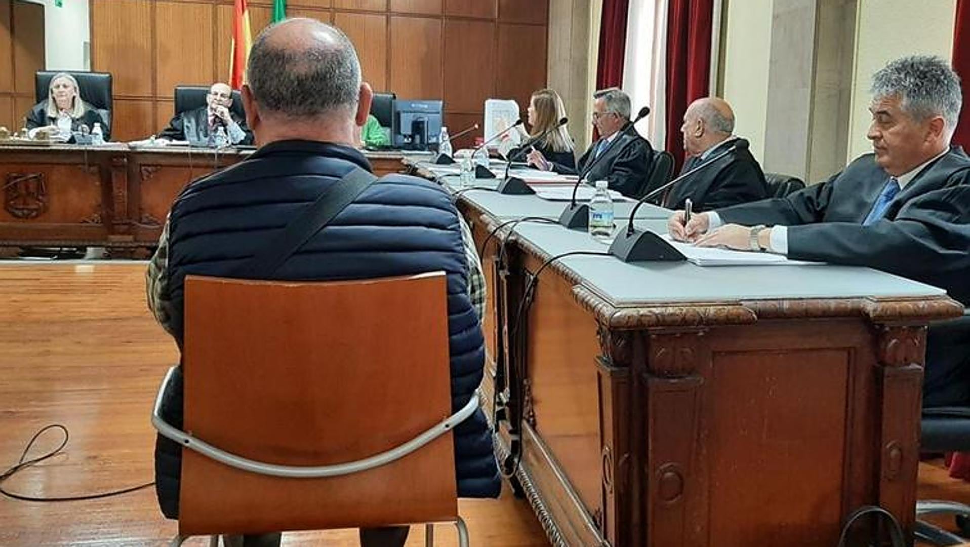 El jurado declara culpable al acusado de matar al ladrón que entró a robar en su casa de La ...